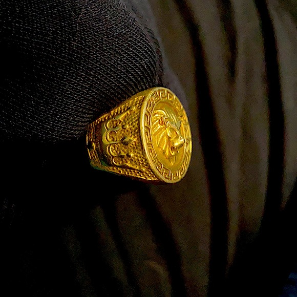 Versace | Accessories | Rare 8k Versace Style Lion King Gold Ring ...